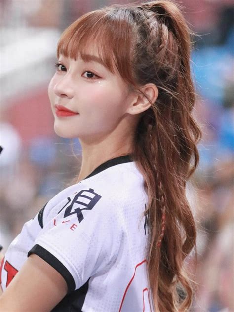 林襄 美女 Image Created By Sunshine Tensorart