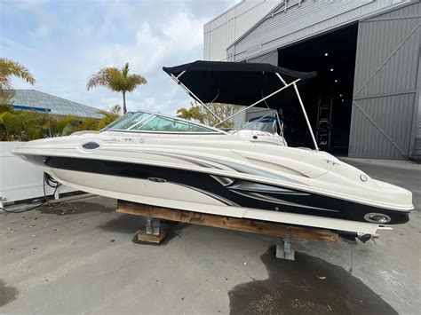2004 Sea Ray 270 Sundeck Deck Boats à Vendre Yachtworld