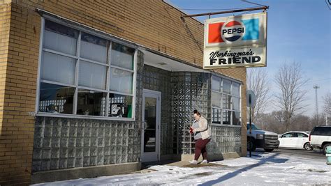 Oldest Restaurants And Bars In Indianapolis Through The Years