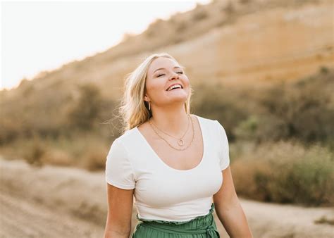 Ellen Hansen Seniors Added A New Photo Ellen Hansen Seniors