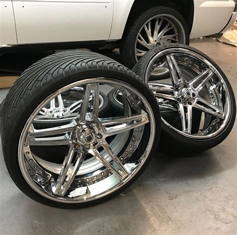 22” Asanti Concave Wheels Staggered 22x9 And 22x10 Bolt Pattern 5x475