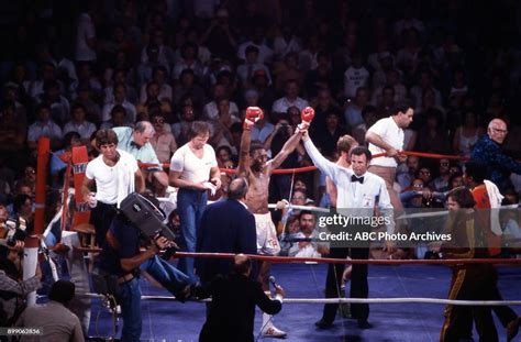 Thomas Hearns Randy Shields Boxing At Veterans Memorial Coliseum News Photo Getty Images