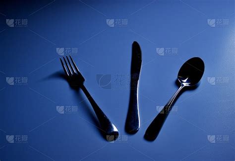 叉子和勺子