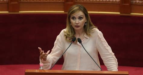 Jorida Tabaku Opens Her Eyes To Luxury Villas Sells Them Like Cats