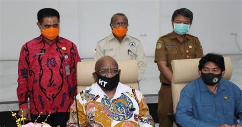 Klemen Tinal Ungkap Perpanjang Tanggap Darurat Selama 28 Hari Di Provinsi Papua Papuaus