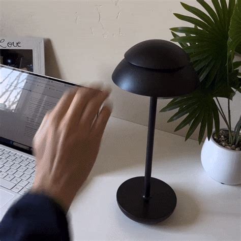 Minimalist Dimmable Touch Table Lamp Banlight