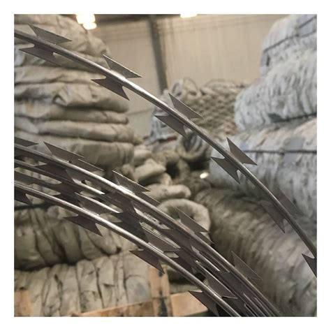Oem Razor Barbed Wire Hot Dipped Galvanized With Bto 12 Bto 22 Cbt