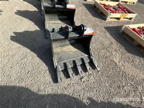 2025 Fleco 24 In Digging Excavator Bucket Fits Cat 303 304dcr