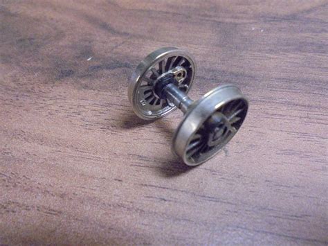 R353 Class E2 Lbsc 0 6 0t 100 Brownyellow Centre Drive Wheel Set