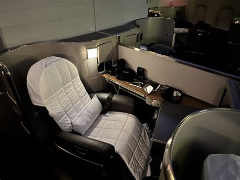 Como é Voar Na Primeira Classe Da American Airlines Epm