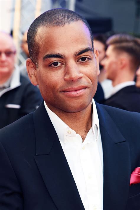 Light Skin Black Celebrities Male 60 Photos Moonagedaydreamfilm