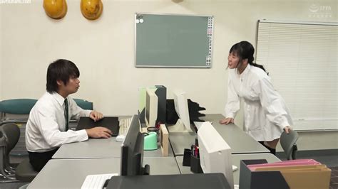 A Super Perverted Married Woman Who Loves Cowgirl Position Is Going To Cum Hard With Her Sex