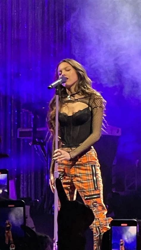 Olivia Rodrigo Artofit