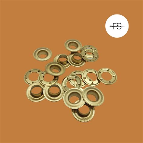 Eyelets Gold