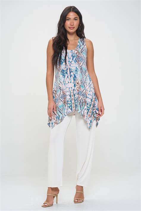 HIT Shark Bite Hem Tank (Plus) (Print)-Jostar Clothing Wholesale | Ladies Wholesale Clothing ...