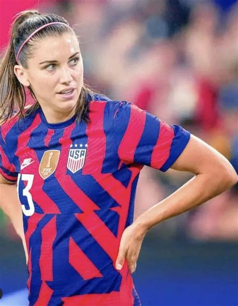 Alex Morgan Irtr Scrolller