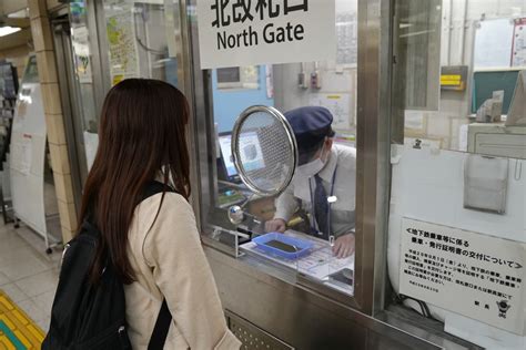 技術で実現！駅の案内、もっとスムーズに Hatch Technology Nagoya