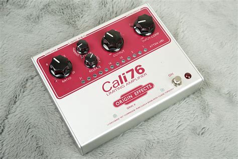 Origin Effects Cali76 Tx Limiter Amplifier 2010s Maroon Effect For