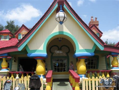 Disneyland Mickey Mouse House