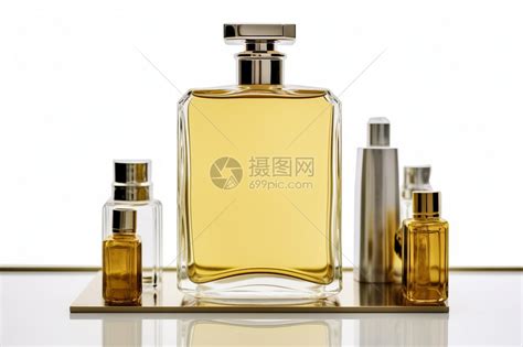 华丽奢侈的香水瓶高清图片下载 正版图片600310630 摄图网