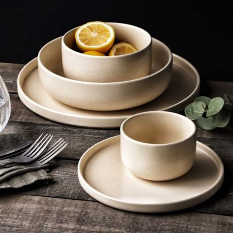 Dine In Style With These Aesthetic Plates You Can Buy On Shopee 8listph