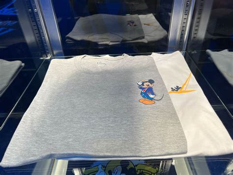 Photos Video Walt Disneys Plane Mickey Mouse One On Display In The D23 Expo 2022 Archives