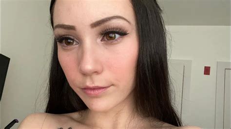 Asmr Tapping And Playing With Objects For Tingles Lexi Asmr