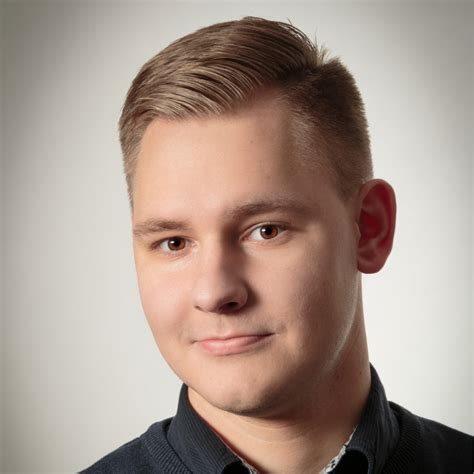 Tom Helling Associate Engineer Be Terna Xing