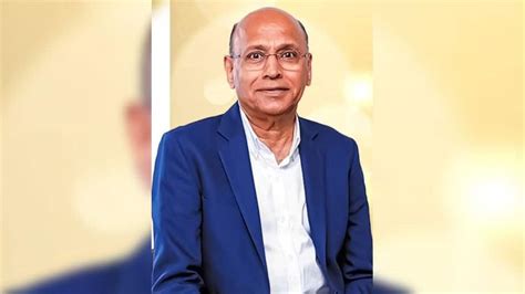 From Mumbais Humble Chawl To Becoming A Billionaire Meet Inder Jaisinghani Who Built Rs 7 25