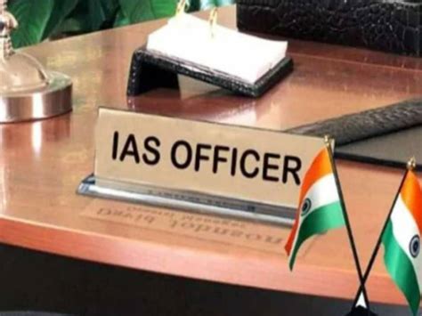 These 35 Ias Of Up Will Go To Five States As Observers List Sent To Election Commission यूपी के