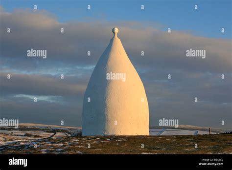 White nancy hi-res stock photography and images - Alamy
