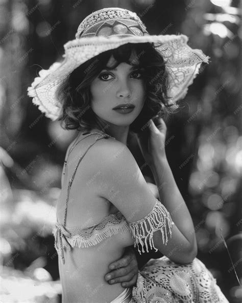 Premium Photo | In The 1920S A Flapper Defies Convention Wallpaper