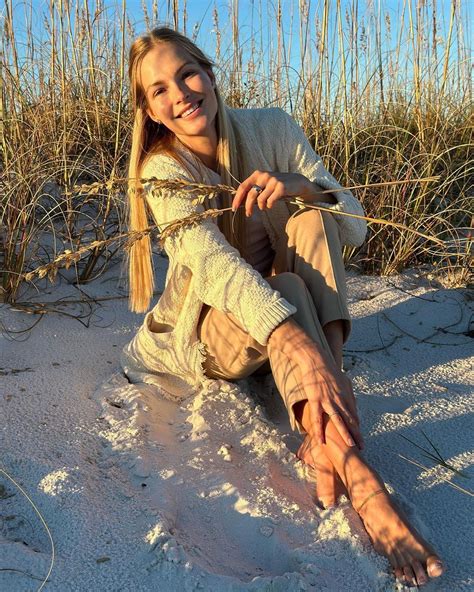 Darya Klishinas Feet