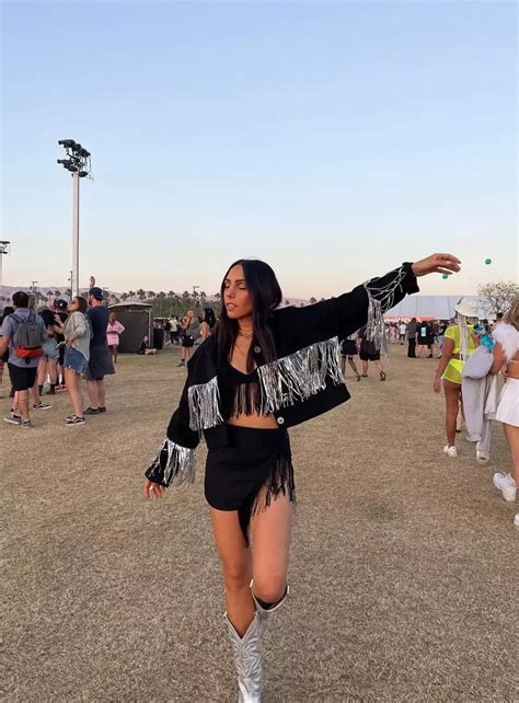 40 Best Coachella Outfits You Can Easily Copy Coachella Outfit