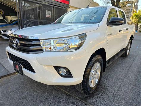 Toyota Hilux Cabina Doble Sr Usado 2019 Color Blanco Precio 379900