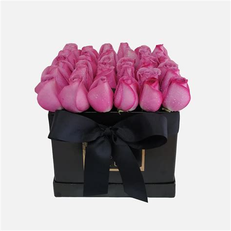 Bouquet Cuadrado De Rosas Lilas 🌸 Boutique Des Fleurs