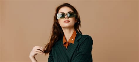 Best Shape Sunglasses For A Square Face Visiondirect Au