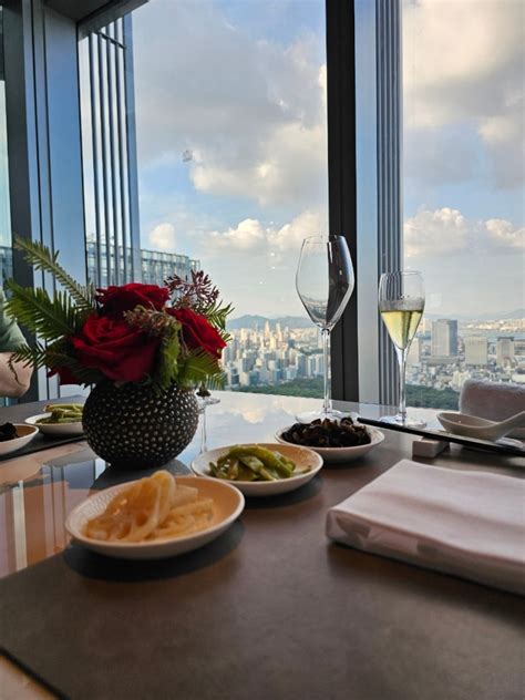 조선 팰리스 호텔 더 그레이트 홍연 단품 메뉴 추천 창가석 네이버 블로그