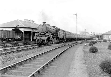 Photo Br British Railways Steam Locomotive Class B1 61276 At Market