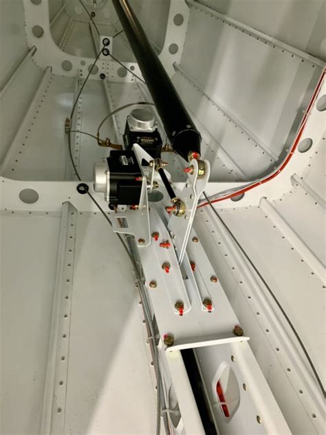 Sections 56 And 58 Pitch And Yaw Autopilot Servos