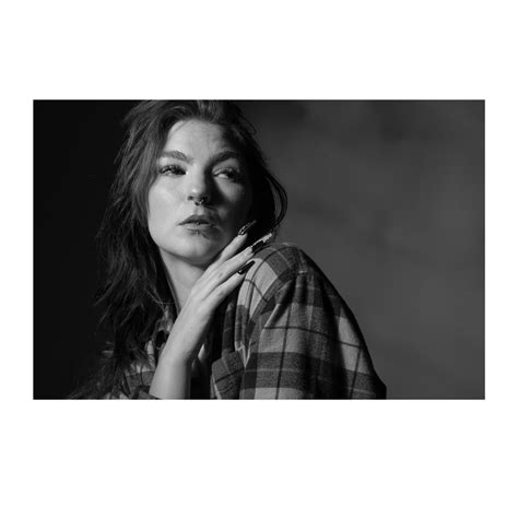 Michaelroy Male Photographer Profile Vancouver British Columbia Canada 27 Photos Model