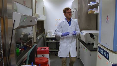 Video Electrophysiological Recordings Of Single Cell Ion Currents
