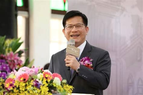 执意选台北？林佳龙分享新书透露弦外之音， 朝圣之路无处不在就出发吧”党中央新北市民进