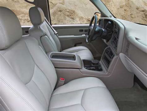 2006 Chevy Suburban Review Motor Trend