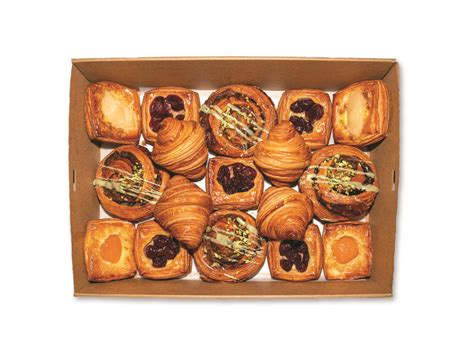 Mini Pastries Ralphs Catering