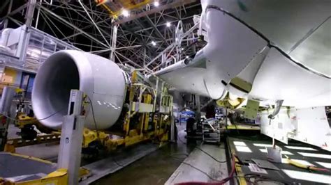 Building Boeings Next Generation 737 Airplane Youtube