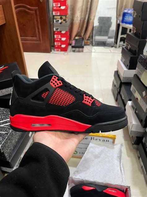 Qc Jordan 4 Red Thunders Rrepsneakers