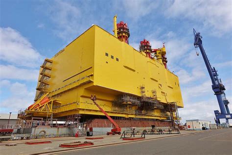 Dolwin Gamma Wie Eine Konverterstation Energie Ans Festland Bringt