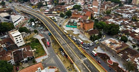 Puente Elevado Del Intercambio Vial De Colombia Con La 80 Ya Está