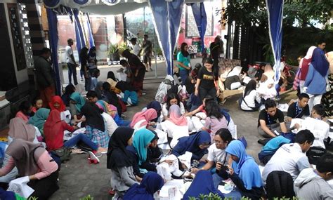 Gambar Batik Sman 1 Depok Gambar Batik Sederhana